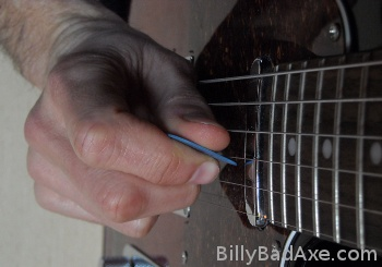 How to Play Guitar Faster: Right Hand Picking Technique Explained ...