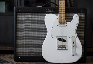 The Fender Telecaster: History, Players, Buying, Sound | Guitars ...